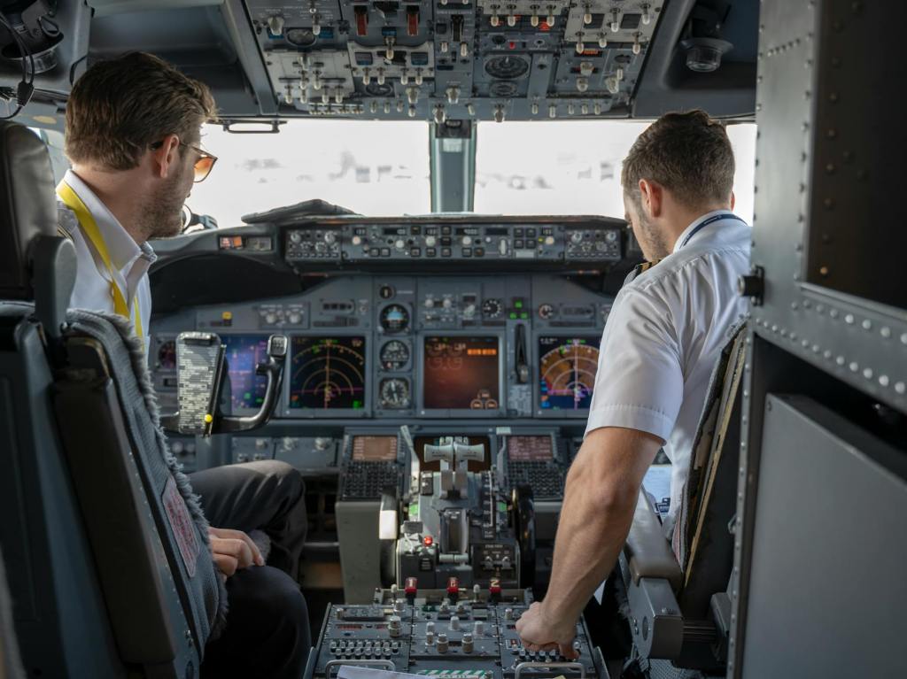 The Real Cost of Flight School: What Aspiring Pilots Need to Know ...
